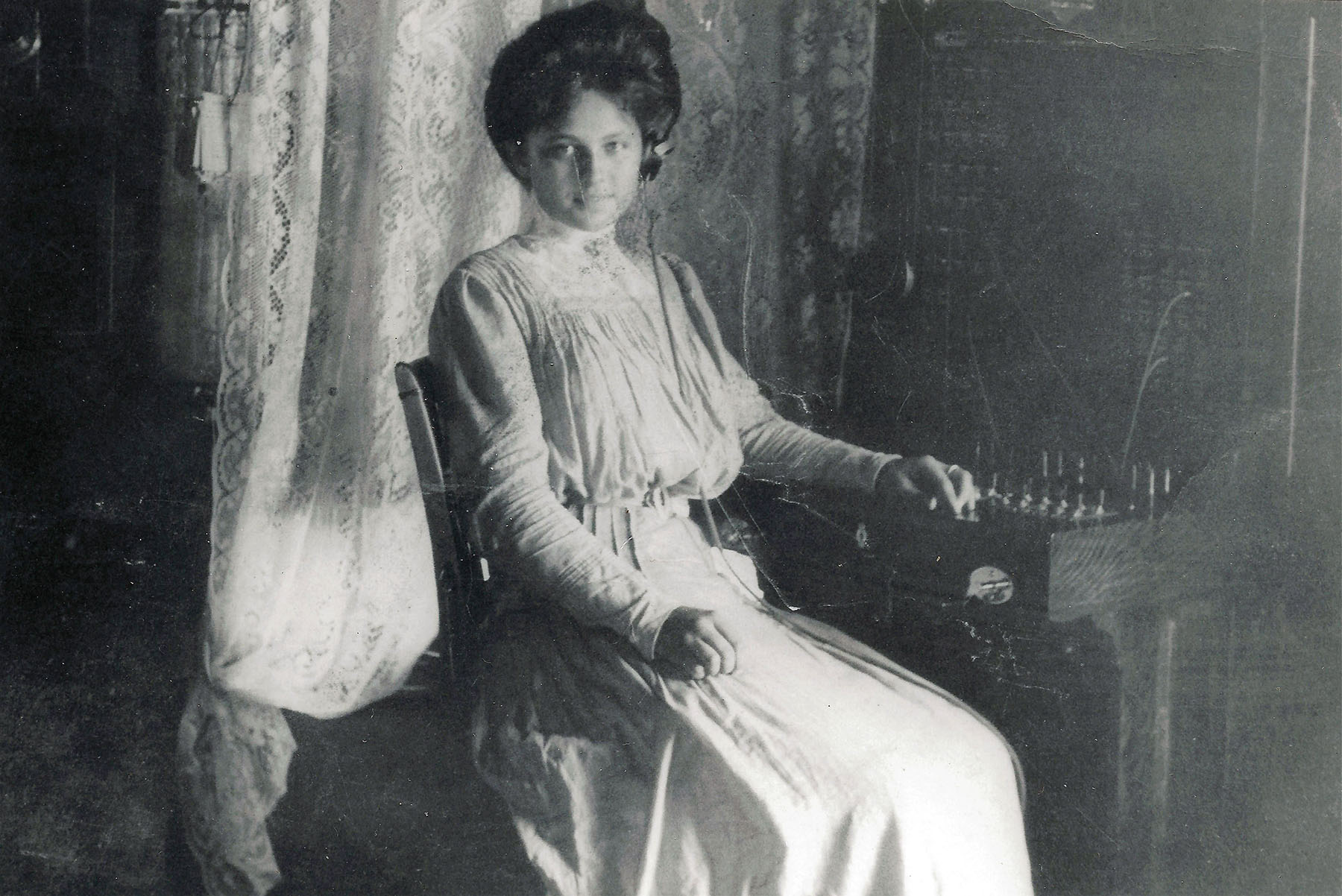 Mable Clark at Maple Hill Telephone Switchboard – 1914 – Wabaunsee ...