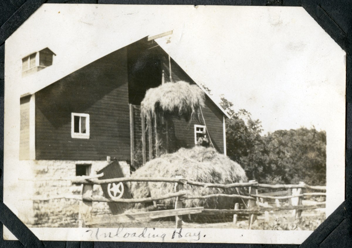 Photo Friday: Haying at the Steinmeyer Barn – Wabaunsee County ...